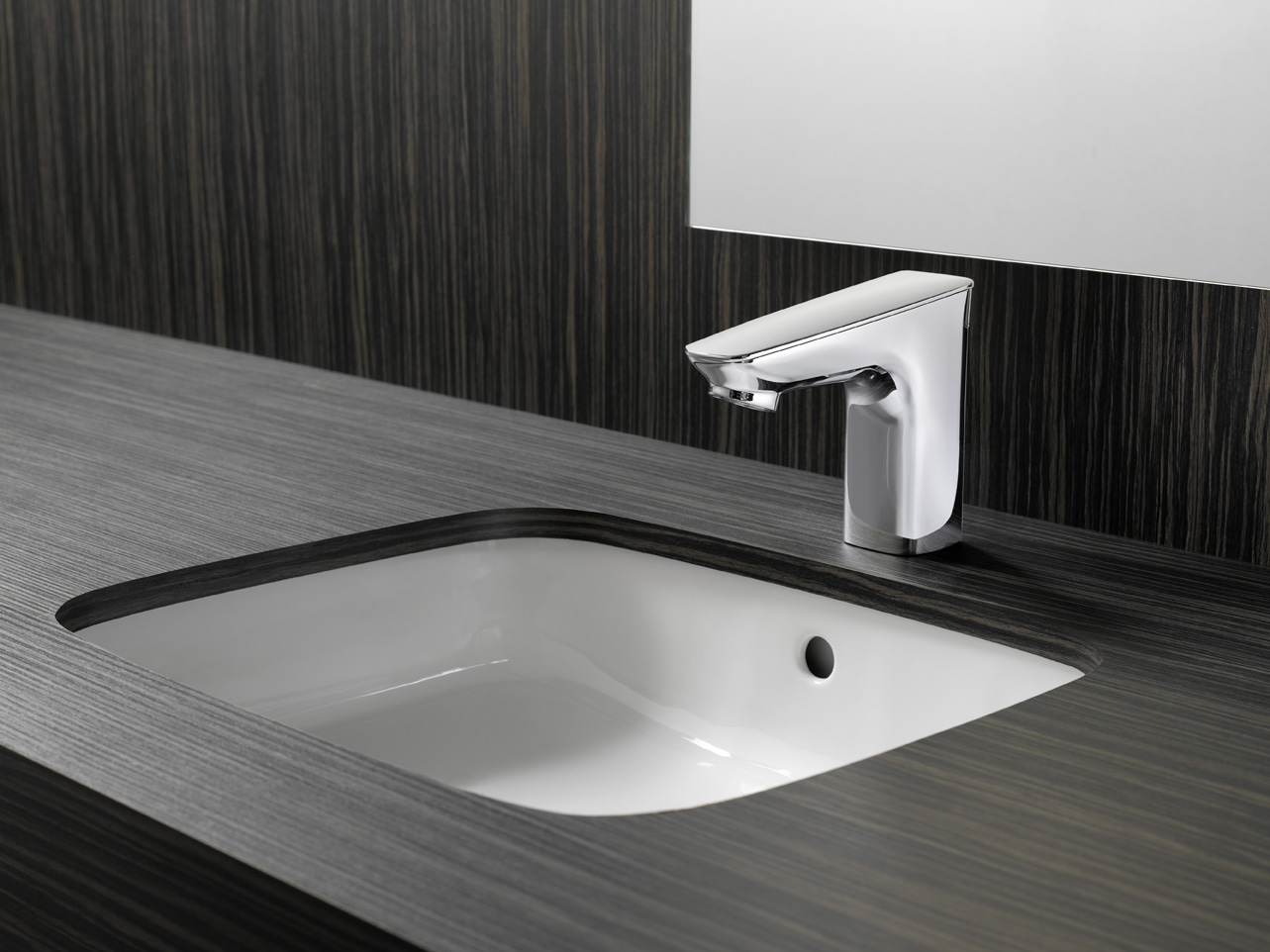 Integrated SelfPower faucet, TEXN10AV300 (discontinued) | TOTO Europe
